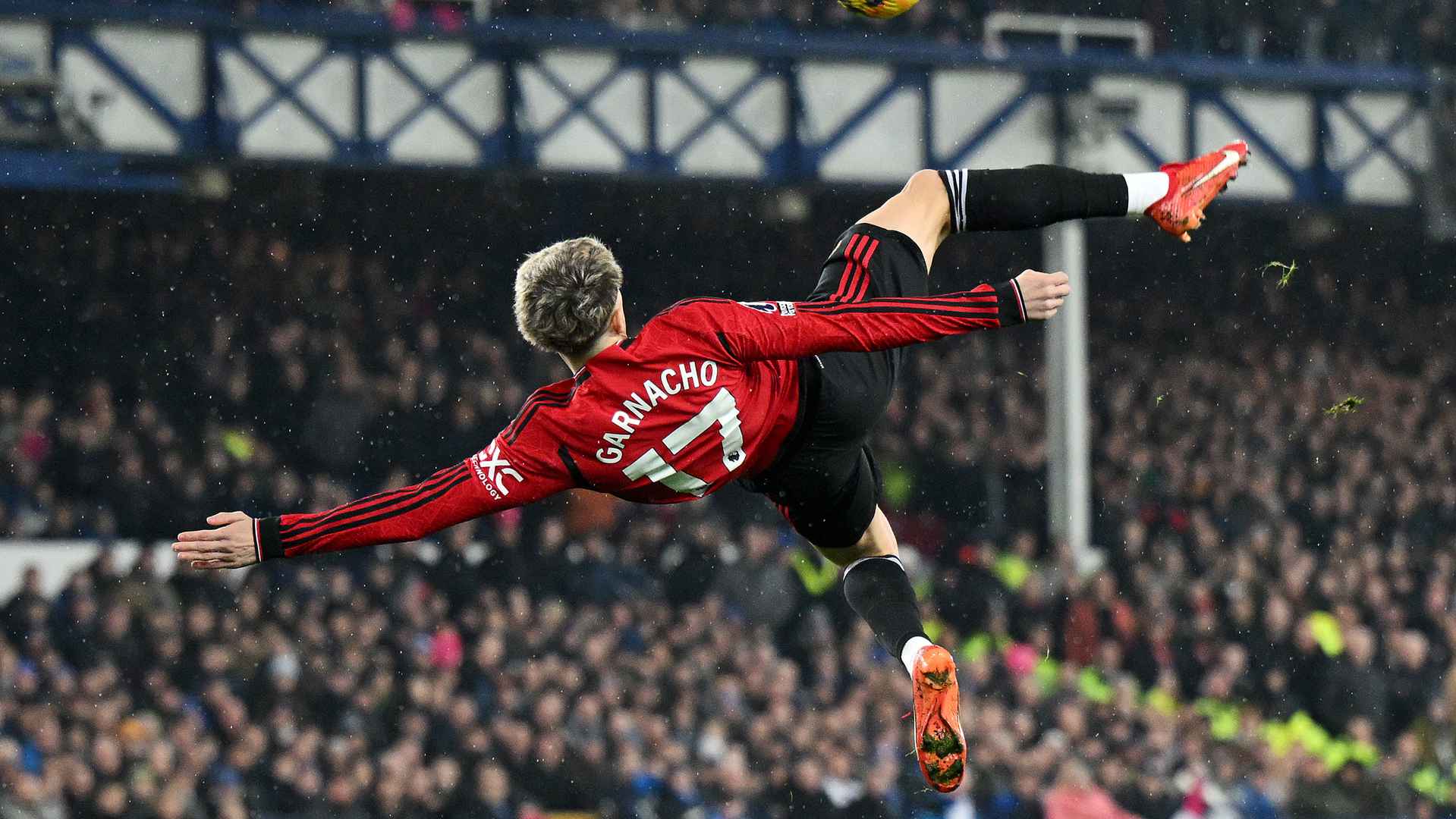 Alejandro Garnacho wins Premier League Goal of the Season | Manchester ...