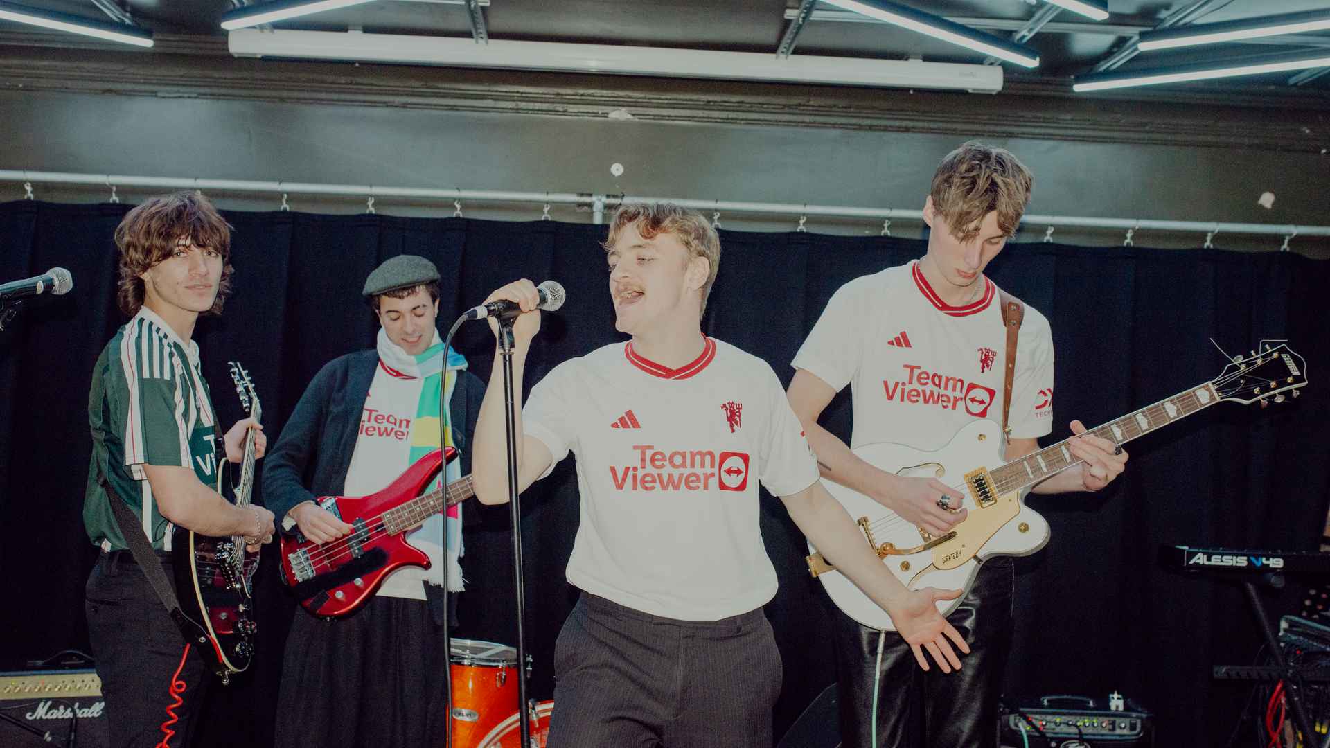 Interview with Stereo Cupid, a rock and roll band whose members are Man ...