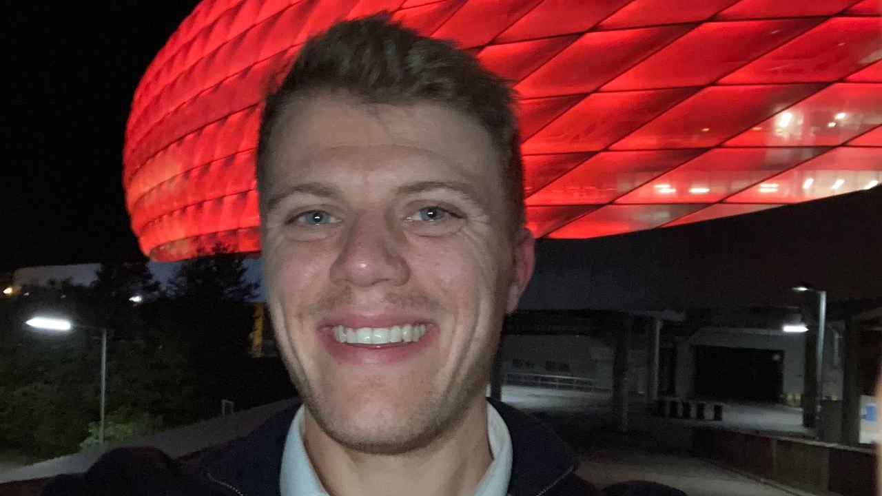 Club reporter Joe Nelson previews Bayern Munich vs Man Utd in the UEFA ...