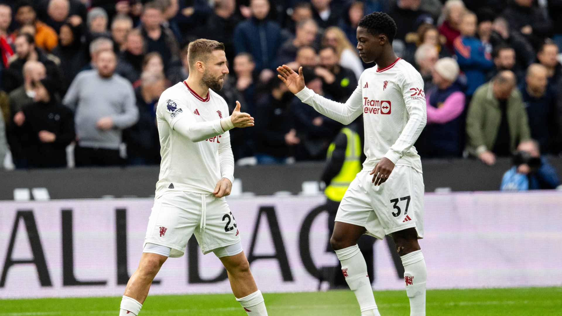 Kobbie Mainoo and Luke Shaw selected in England squad for Euro 2024 ...