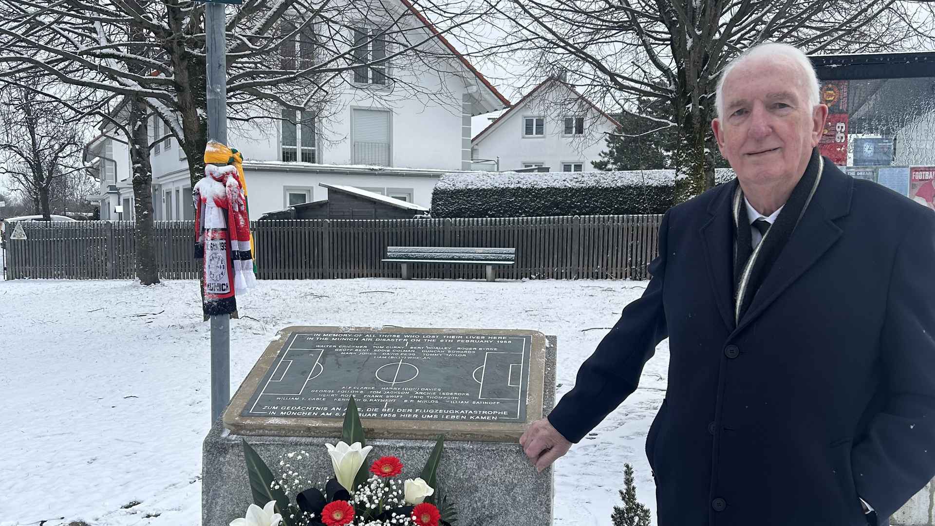 Alex Stepney in Munich to lead Man Utd tributes to Franz Beckenbauer ...