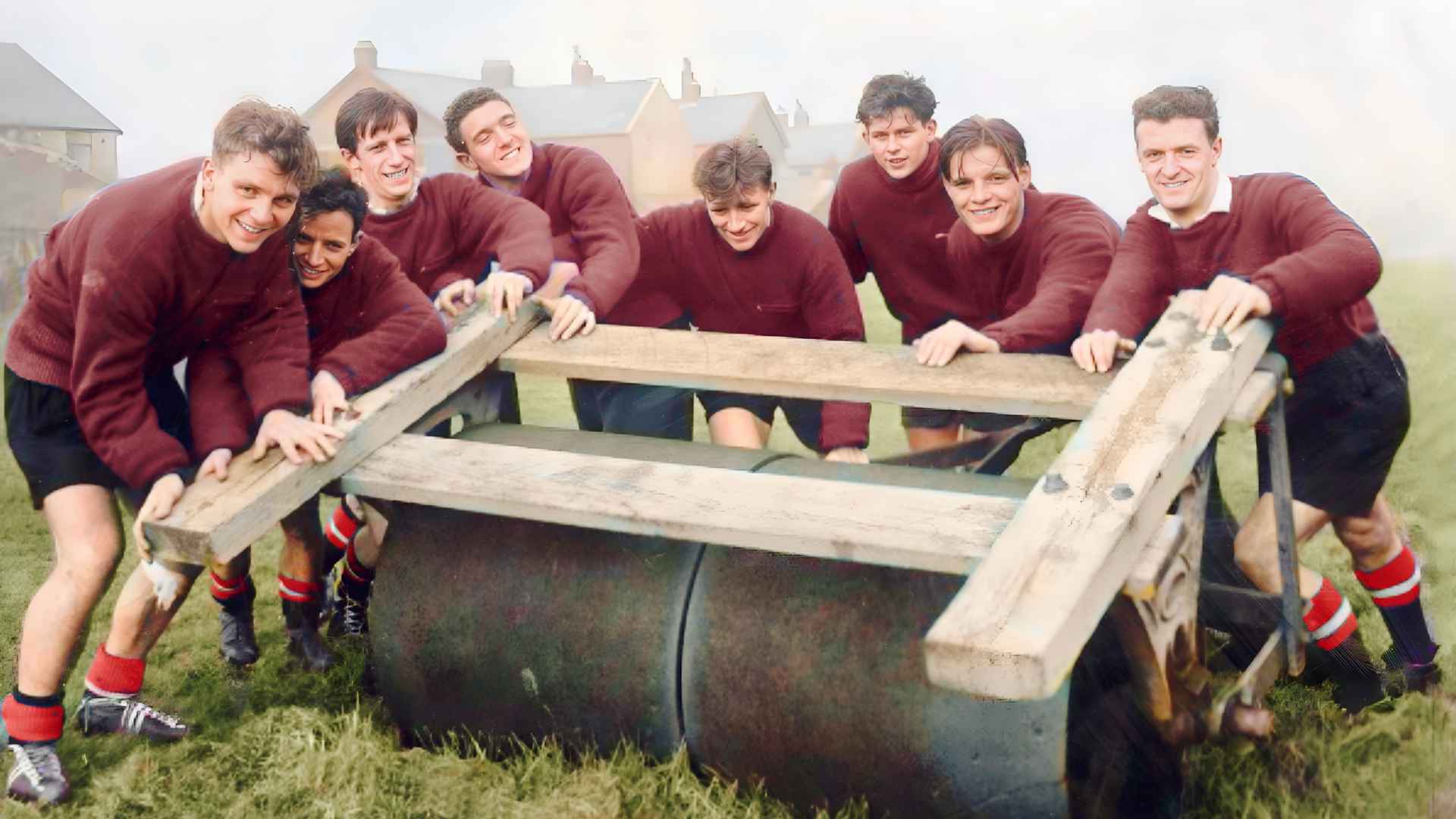 Man Utd fans share memories of watching the Busby Babes play live in ...