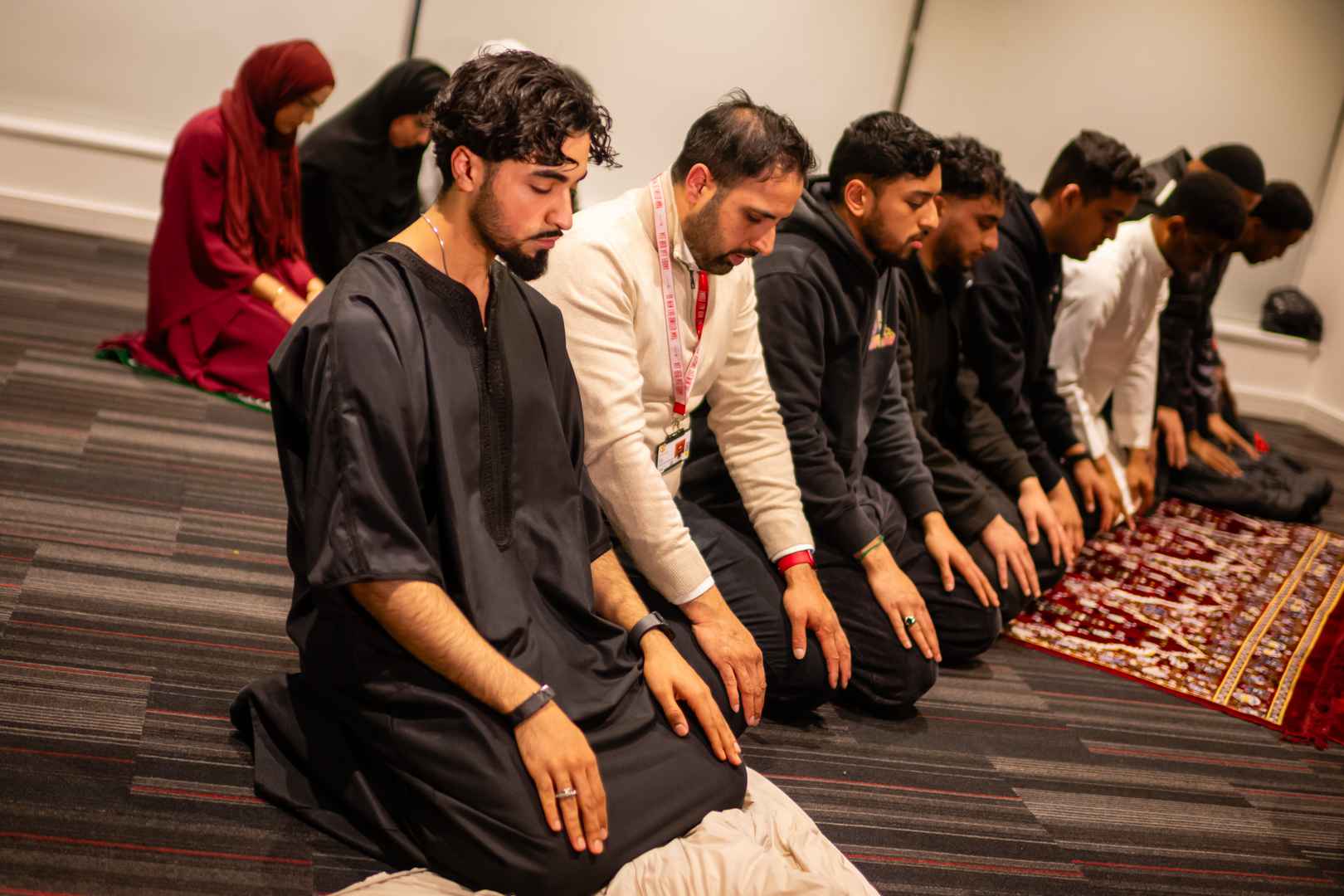 Man Utd Iftar meal during Ramadan 2024 | Manchester United