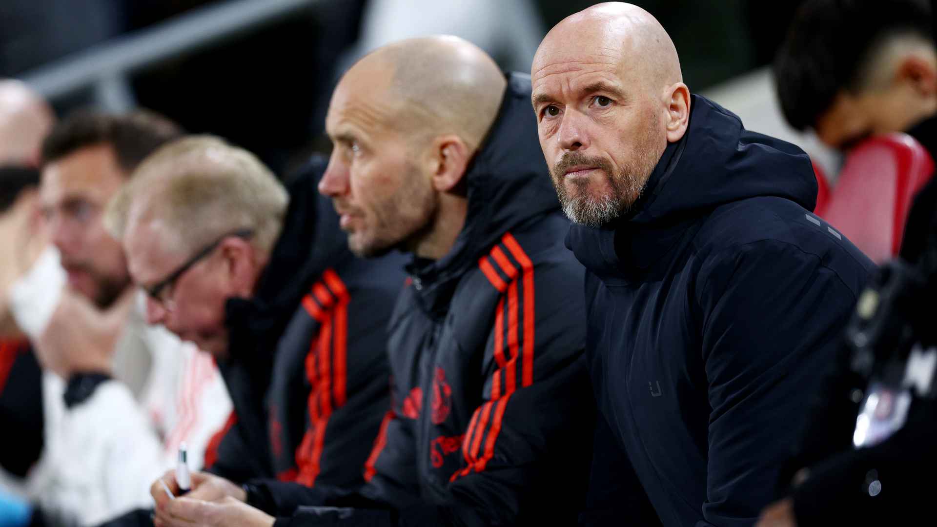 Erik ten Hag explains choice of left and right full backs with Dalot ...