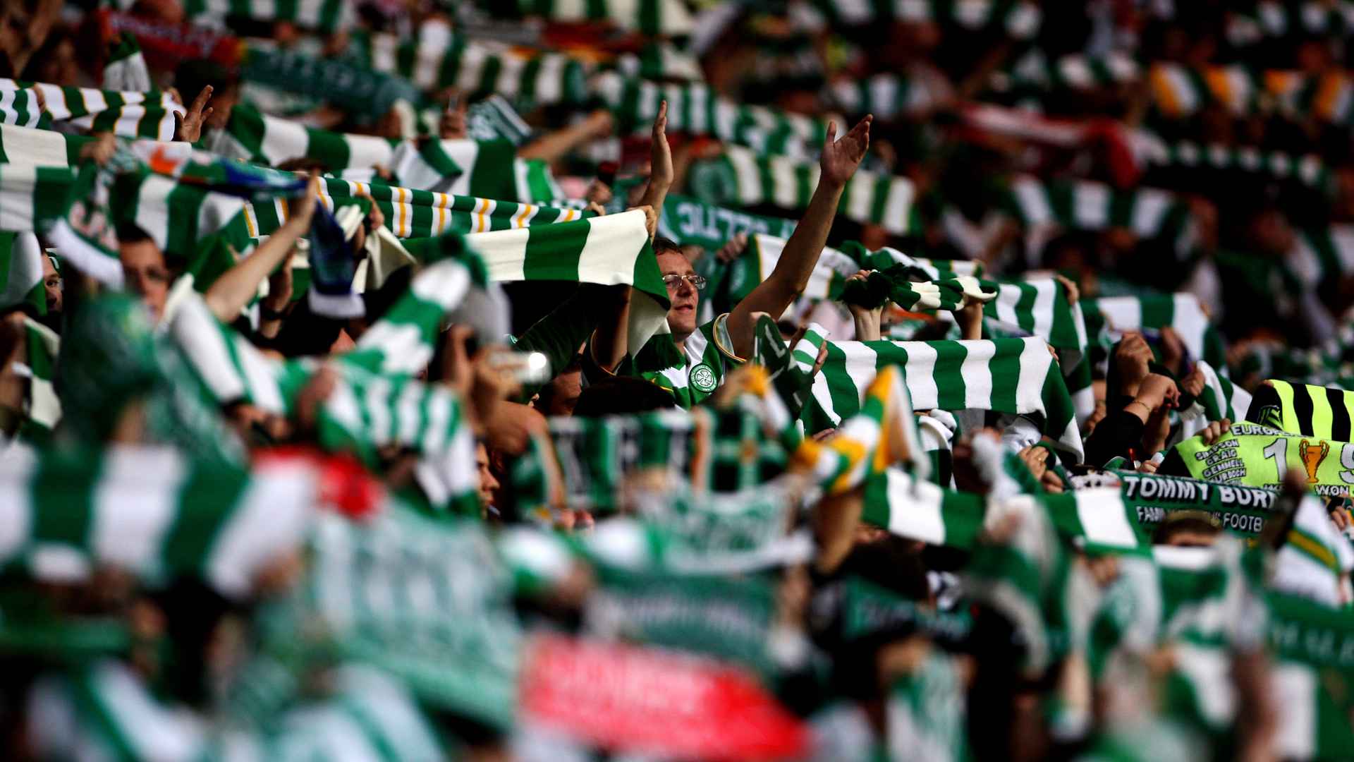 Rio Ferdinand and Owen Hargreaves: 'Best away atmosphere? Celtic Park ...