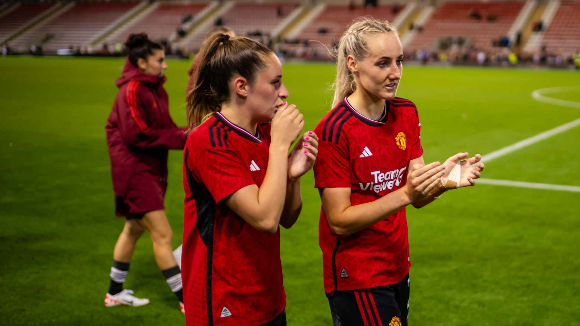 Man Utd Women react to PSG draw in first ever UWCL game | Manchester United