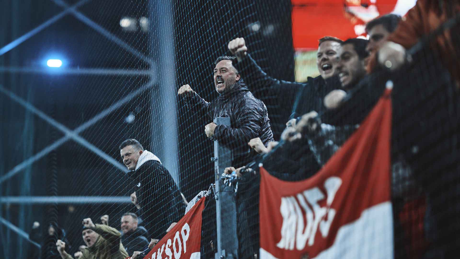 Gallery of Ben Duffy fan photos from Copenhagen 4 Man Utd 3 ...