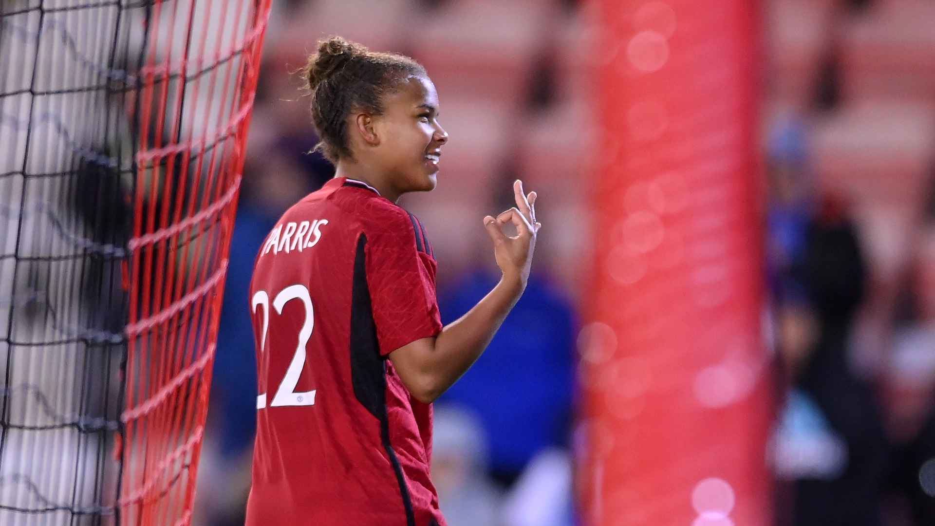 Man Utd Women forward Nikita Parris named PFA Fans Player of the Month ...