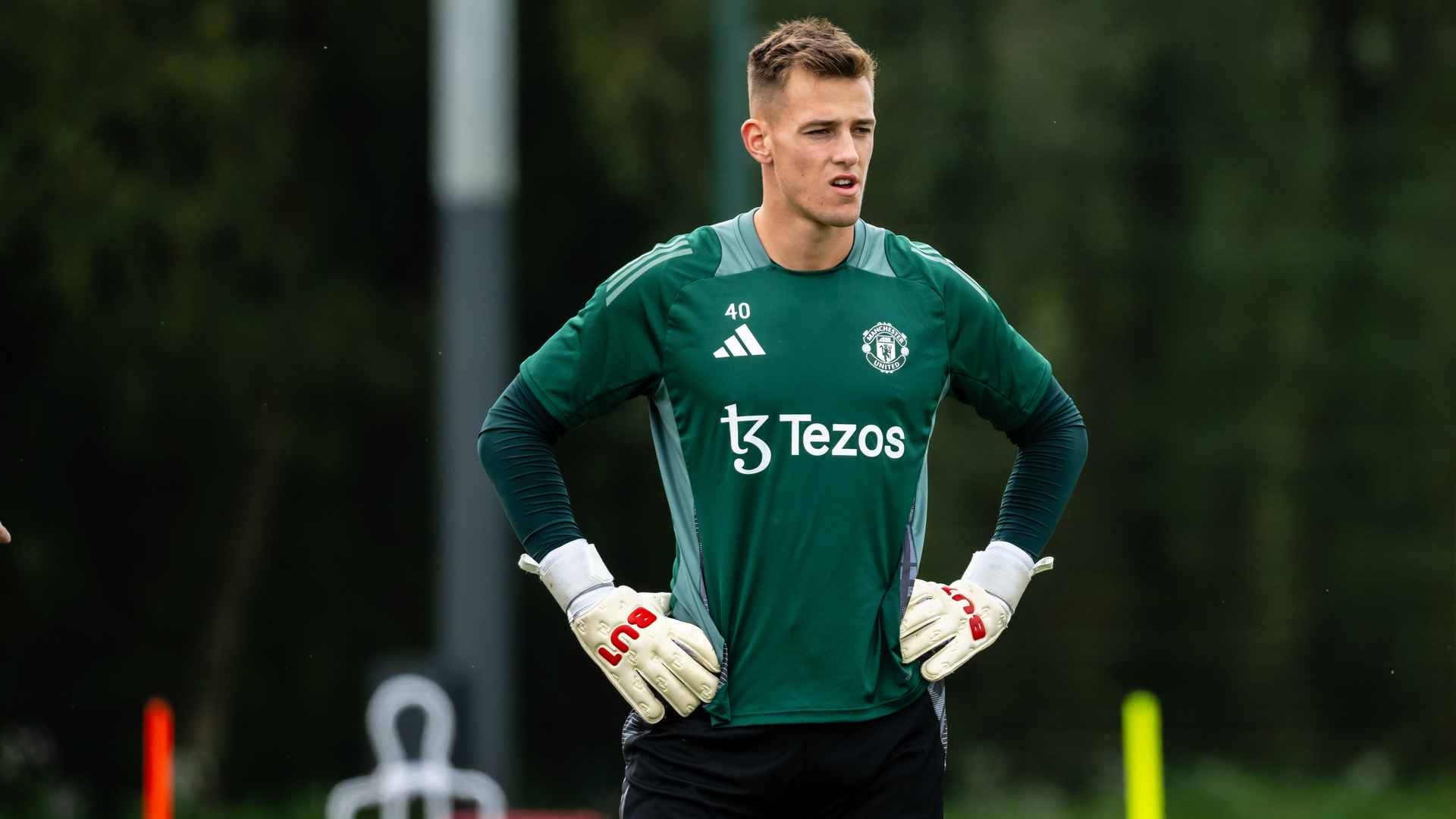 Why Radek Vitek is an example to Man Utd Academy goalkeepers ...