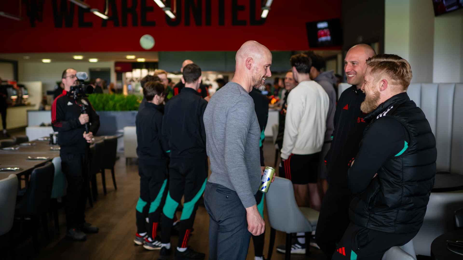 Man Utd Under 18s are congratulated by Erik ten Hag after U18 Premier ...
