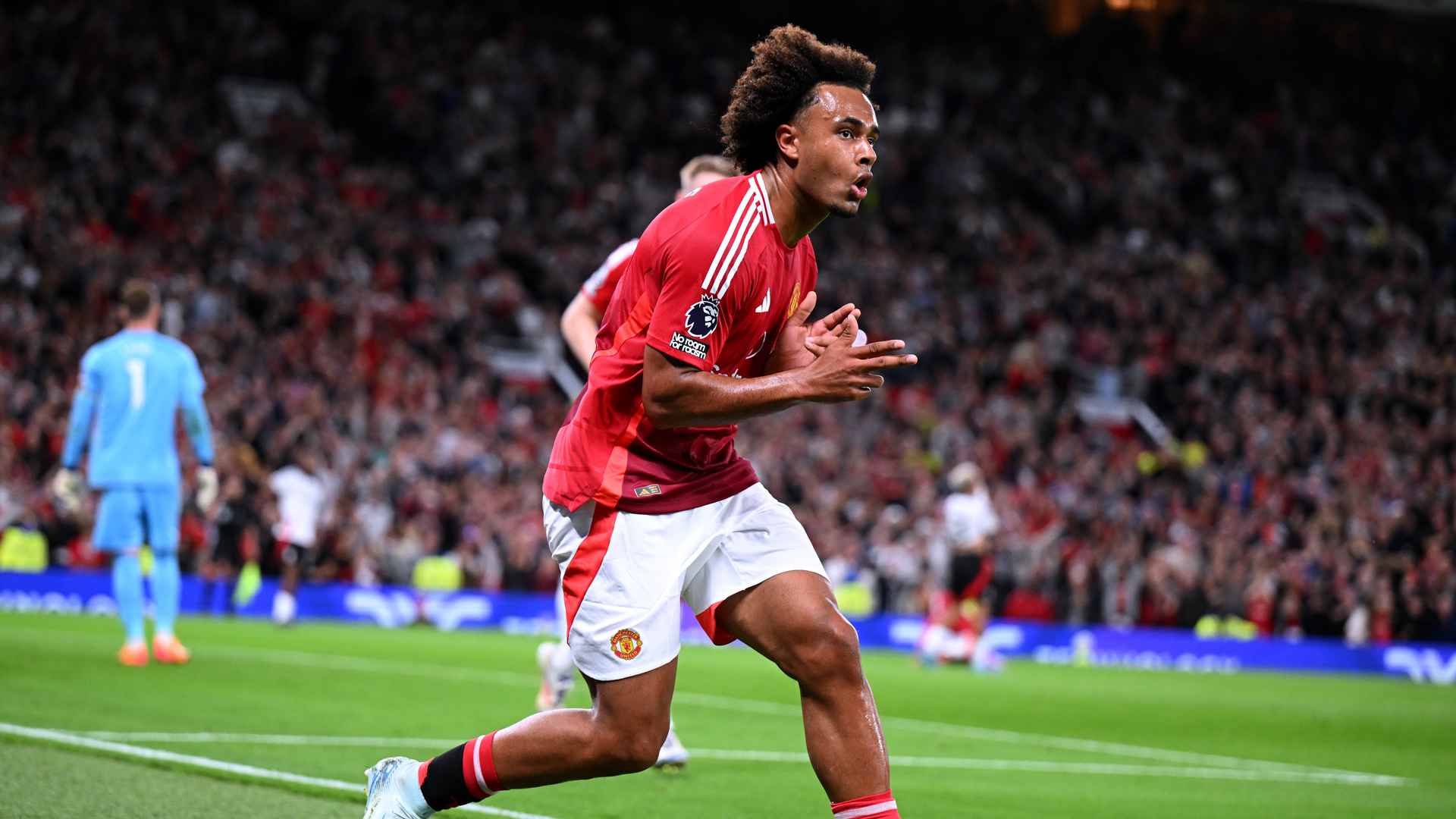 Season premiere | Match gallery of Man Utd v Fulham | Manchester United