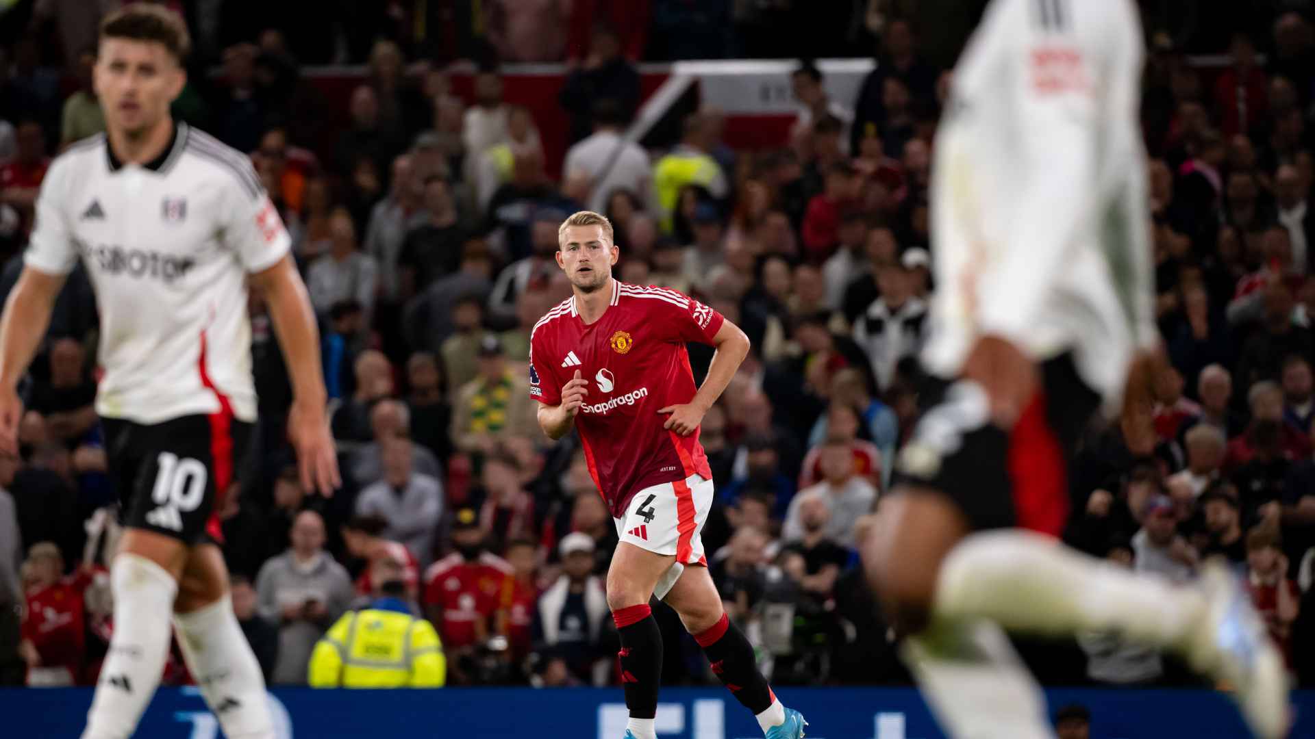 90 in 20 match highlights from Man Utd v Fulham in the Premier League ...