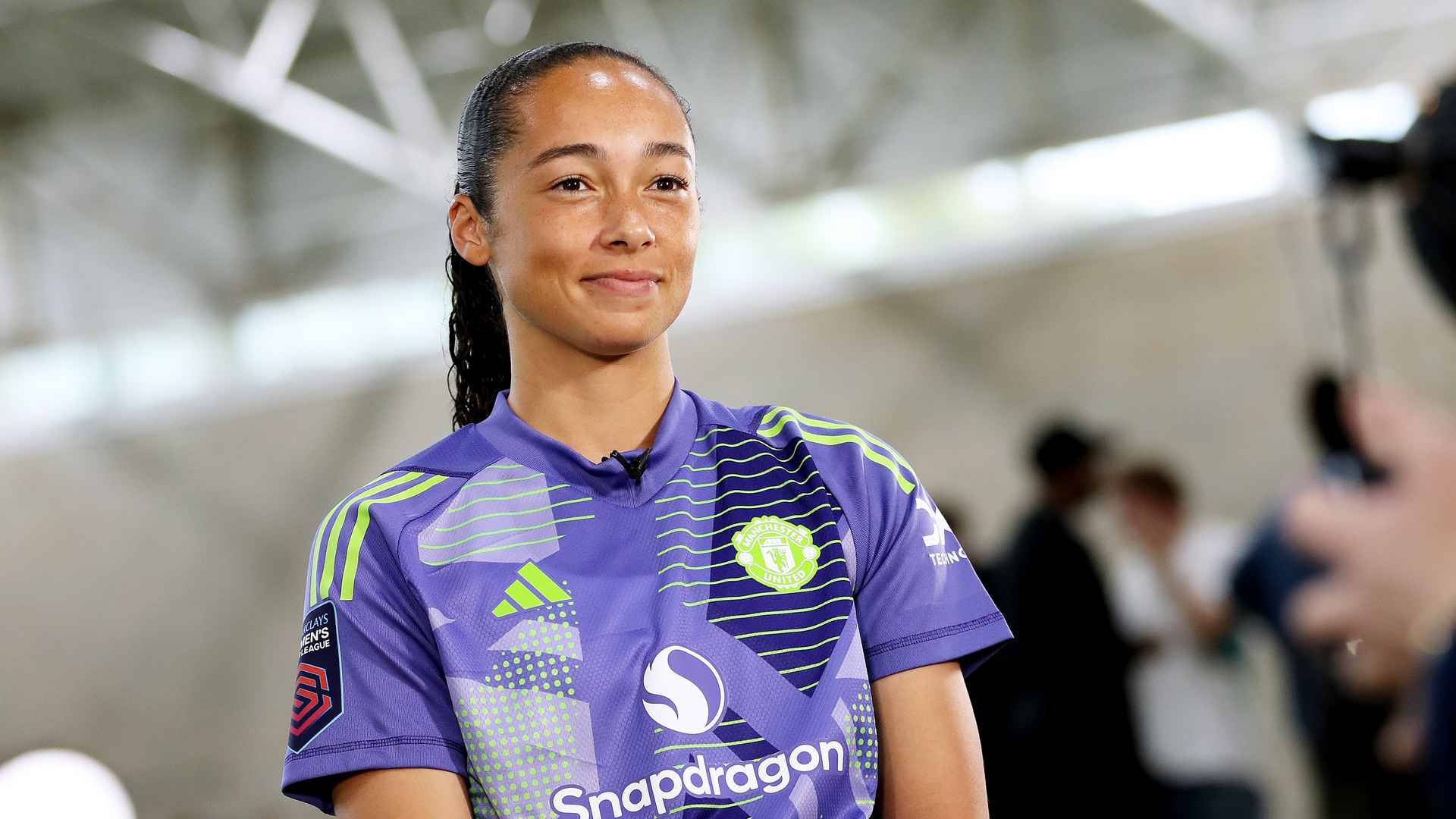 Phallon Tullis Joyce previews new WSL campaign at Man Utd broadcast day ...