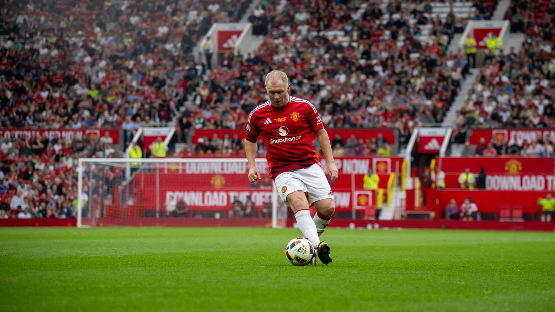 A tribute to Paul Scholes as he turns 50 | Manchester United