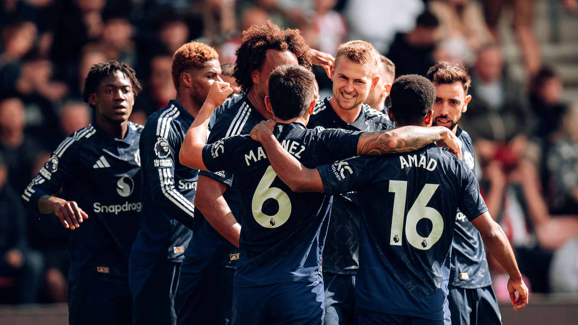 사우샘프턴 원정 최고의 선수는? | 공식 맨체스터 유나이티드 웹사이트