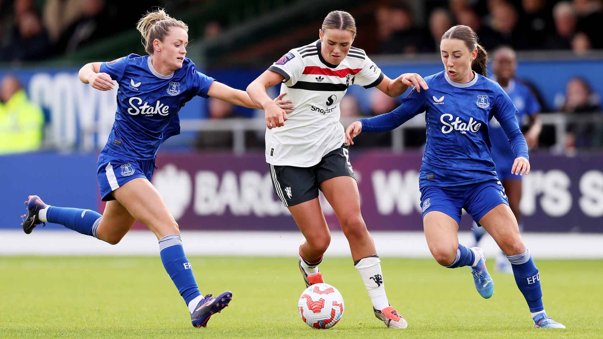 Watch Everton v Man Utd Women live on MUTV | 20 November 2024 ...