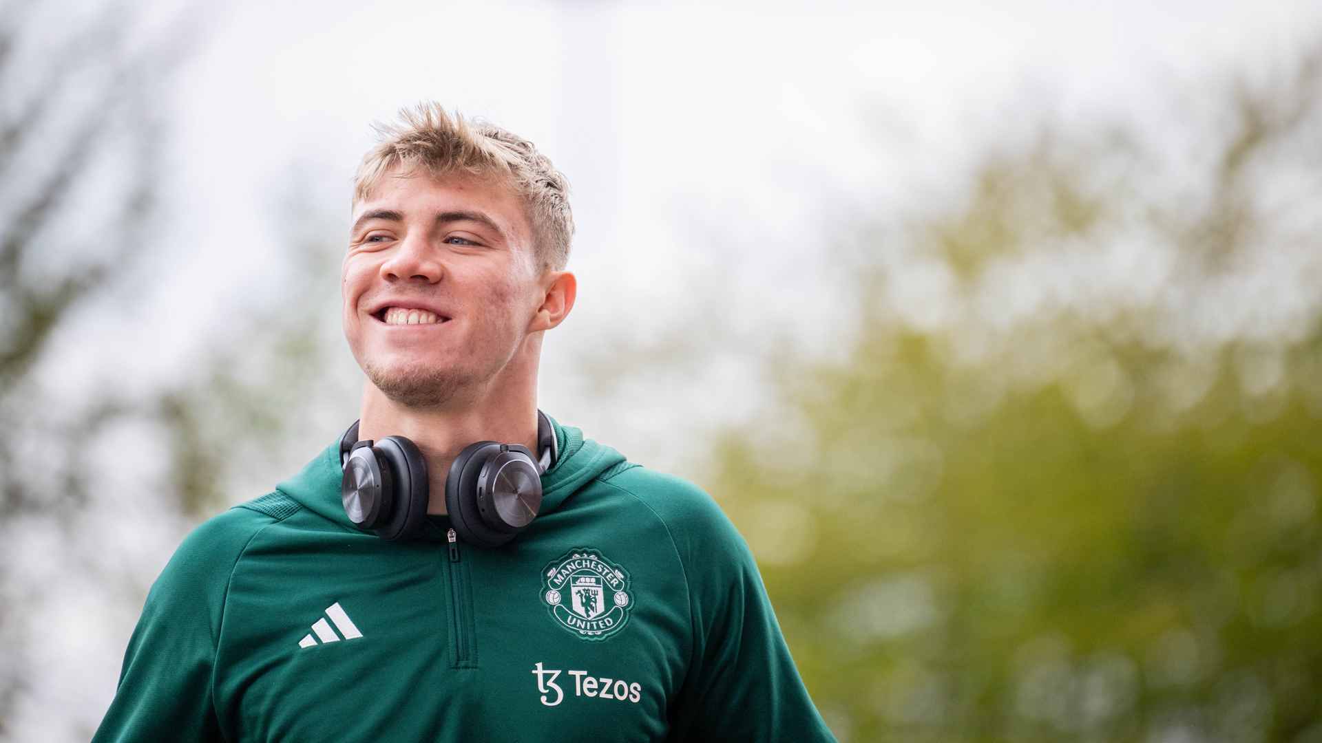 Rasmus Hojlund interview with club media before Man Utd v Arsenal on 12 ...