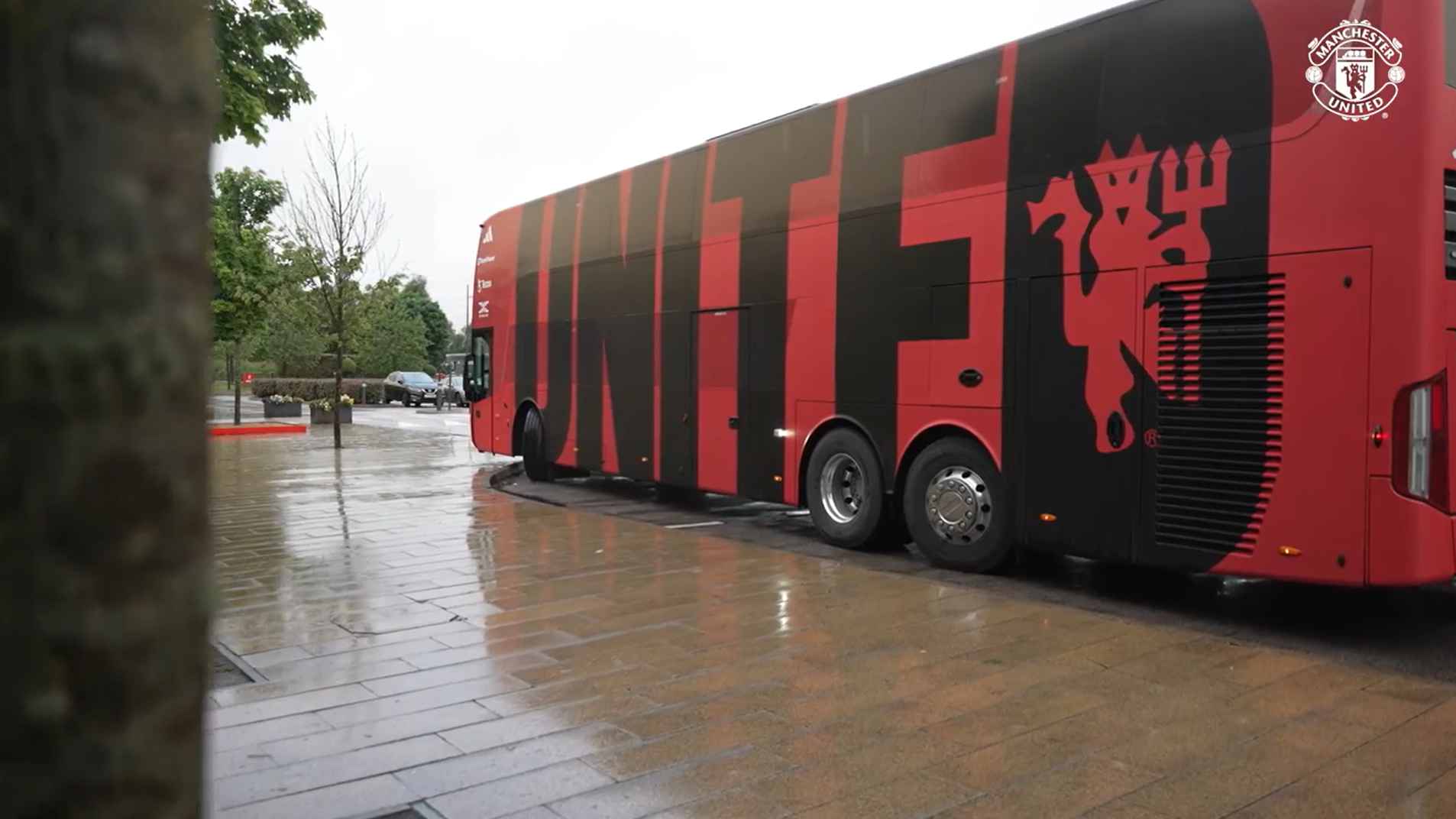 Manchester United Team Bus