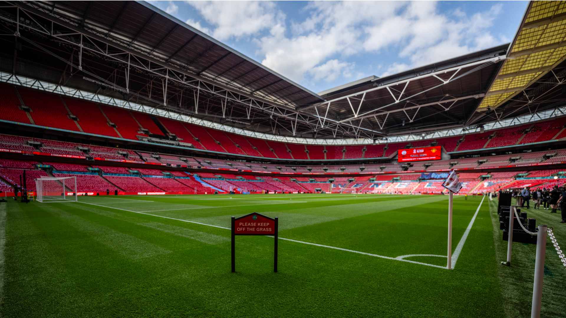 Expert vs Legend Cole vs Raptor Community Shield | Manchester United