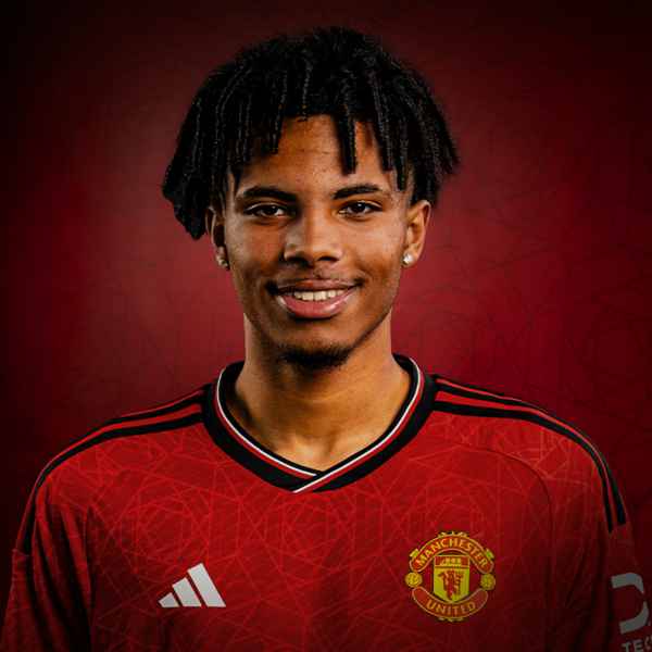 Ethan Ennis | Player profile | Man Utd U18s | Manchester United