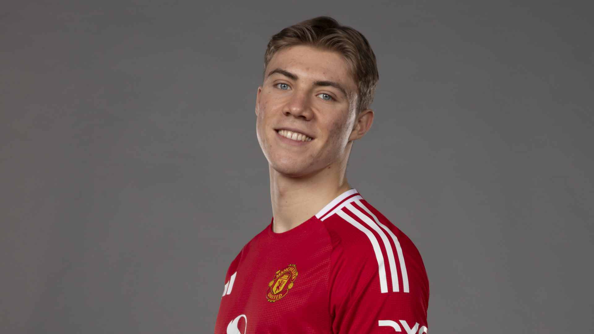 Rasmus Hojlund raring to go as Man Utd forward shares Instagram update ...
