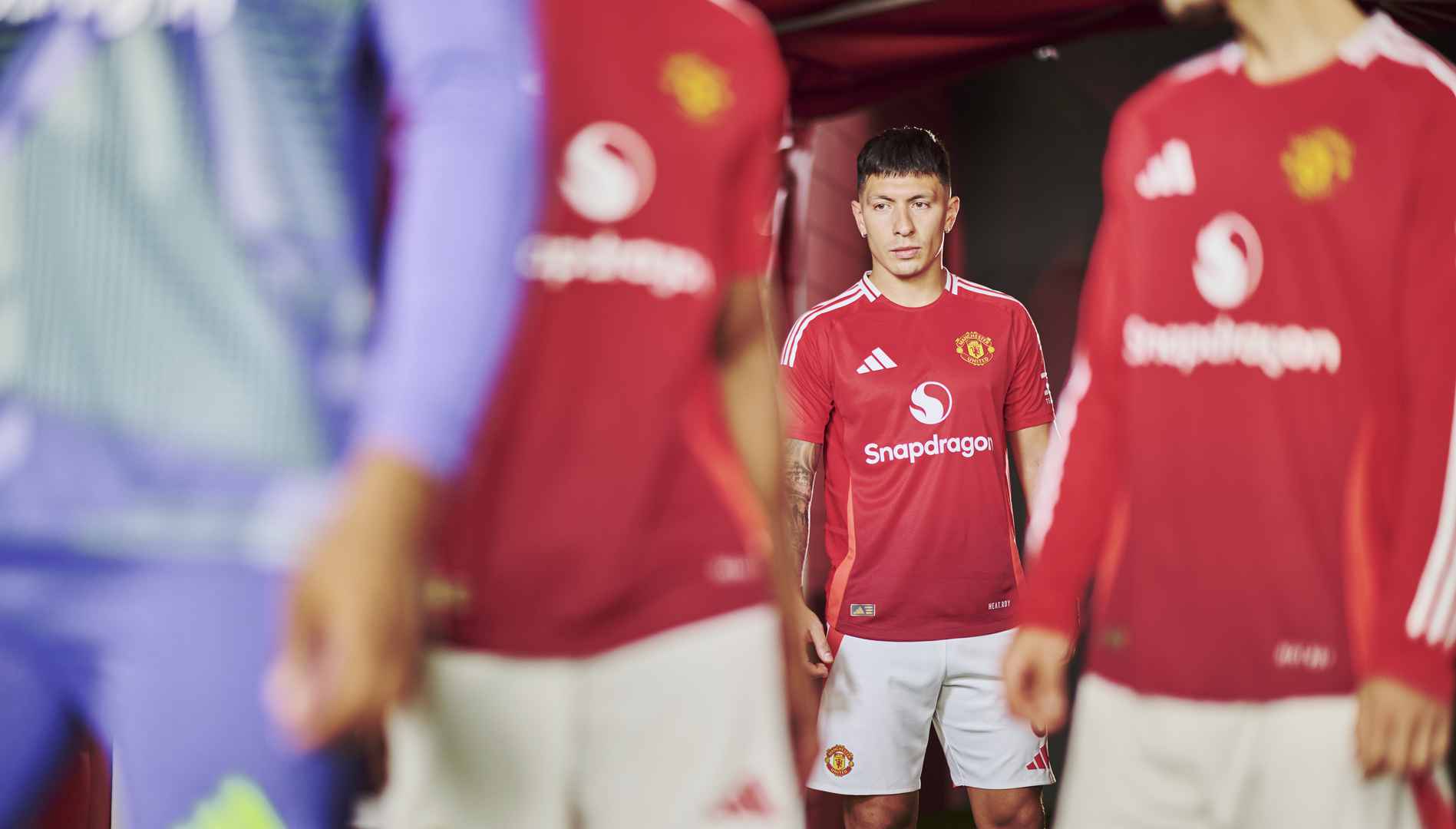 BTS at the kit shoot | Manchester United