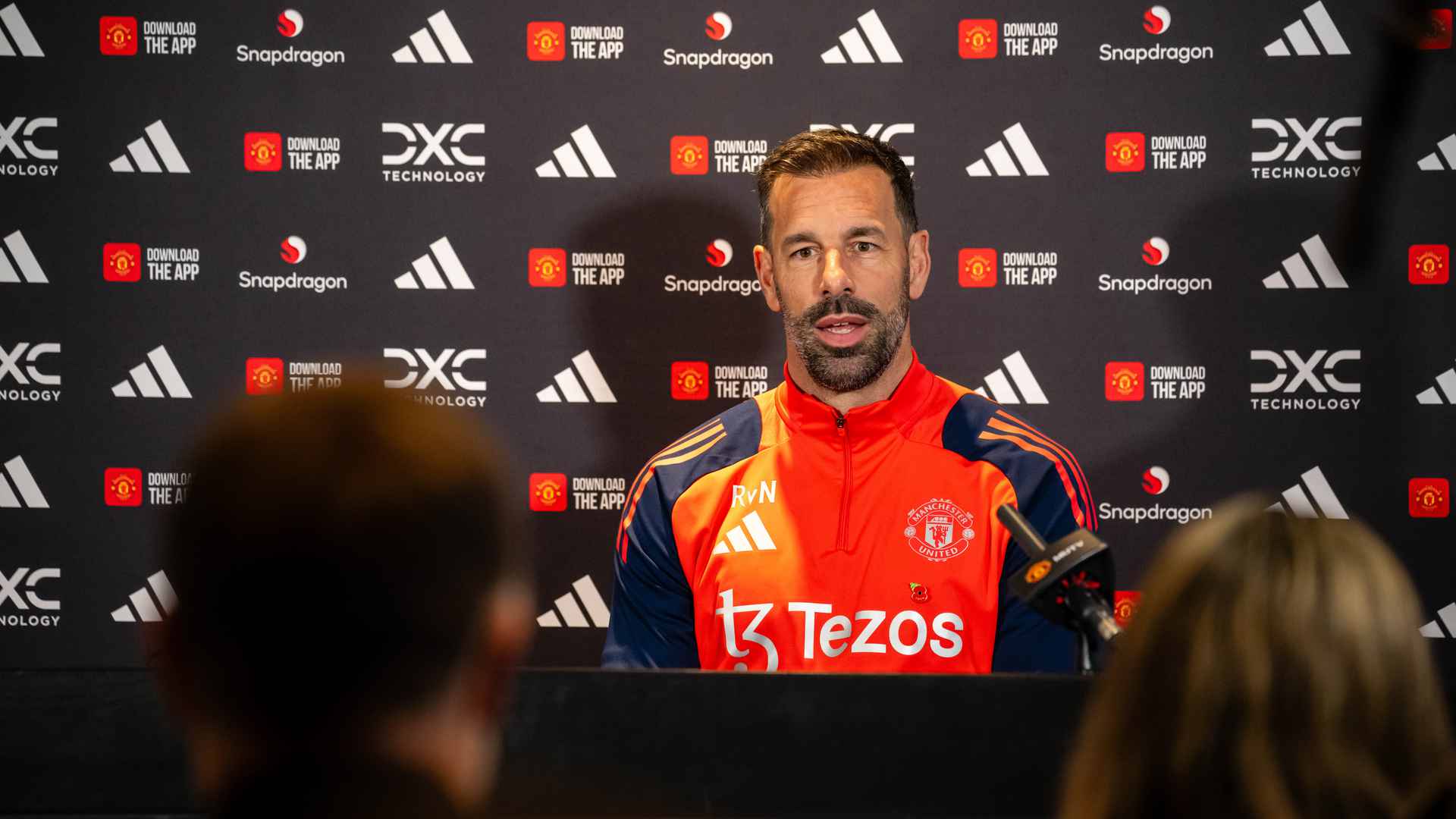 Ruud van Nistelrooy révèle la conversation de Sir Alex avant le match ...