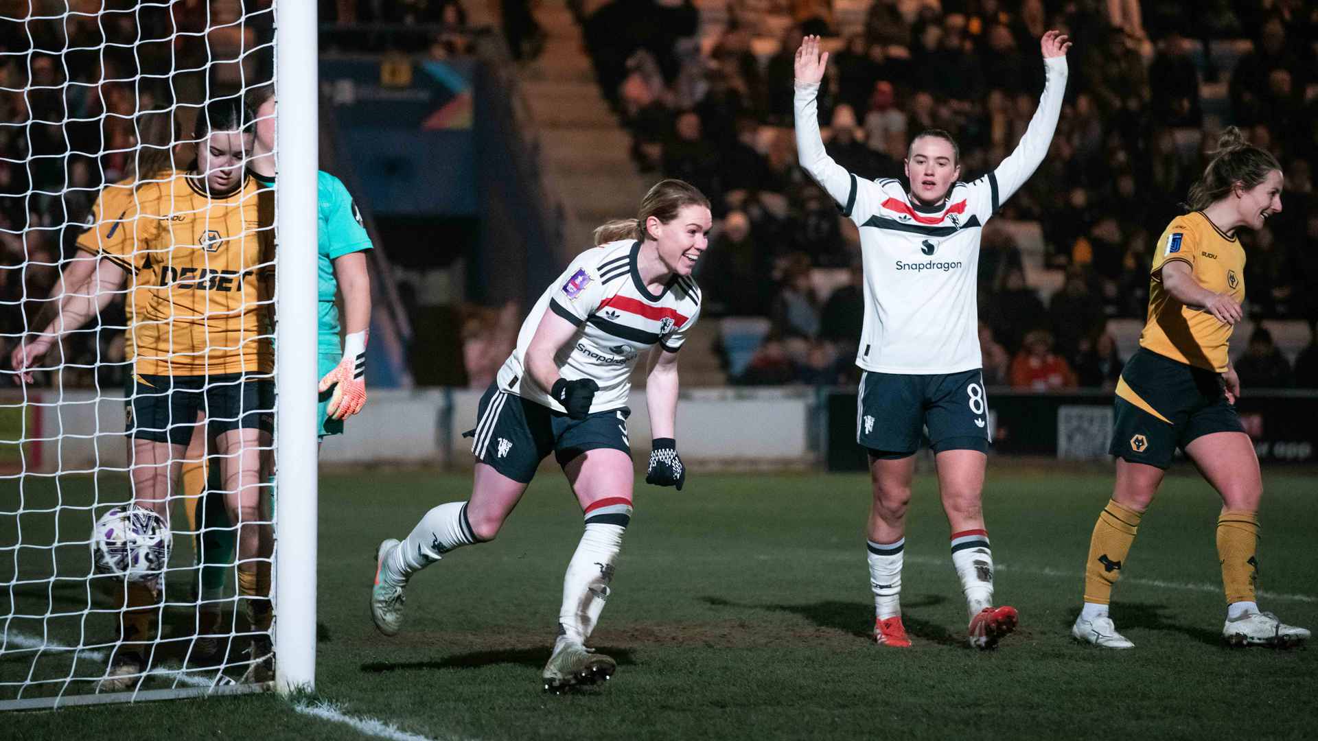 Report: Wolves 0 United Women 6 | Manchester United