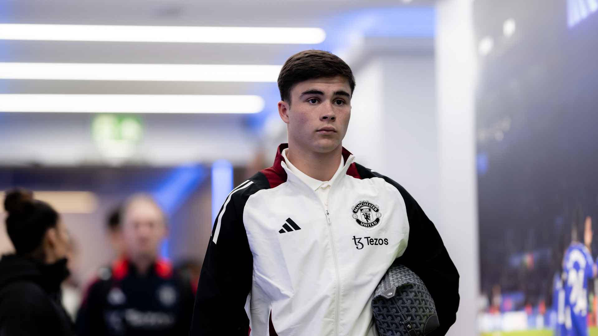 Harry Amass makes his Man Utd debut during victory over Leicester City ...