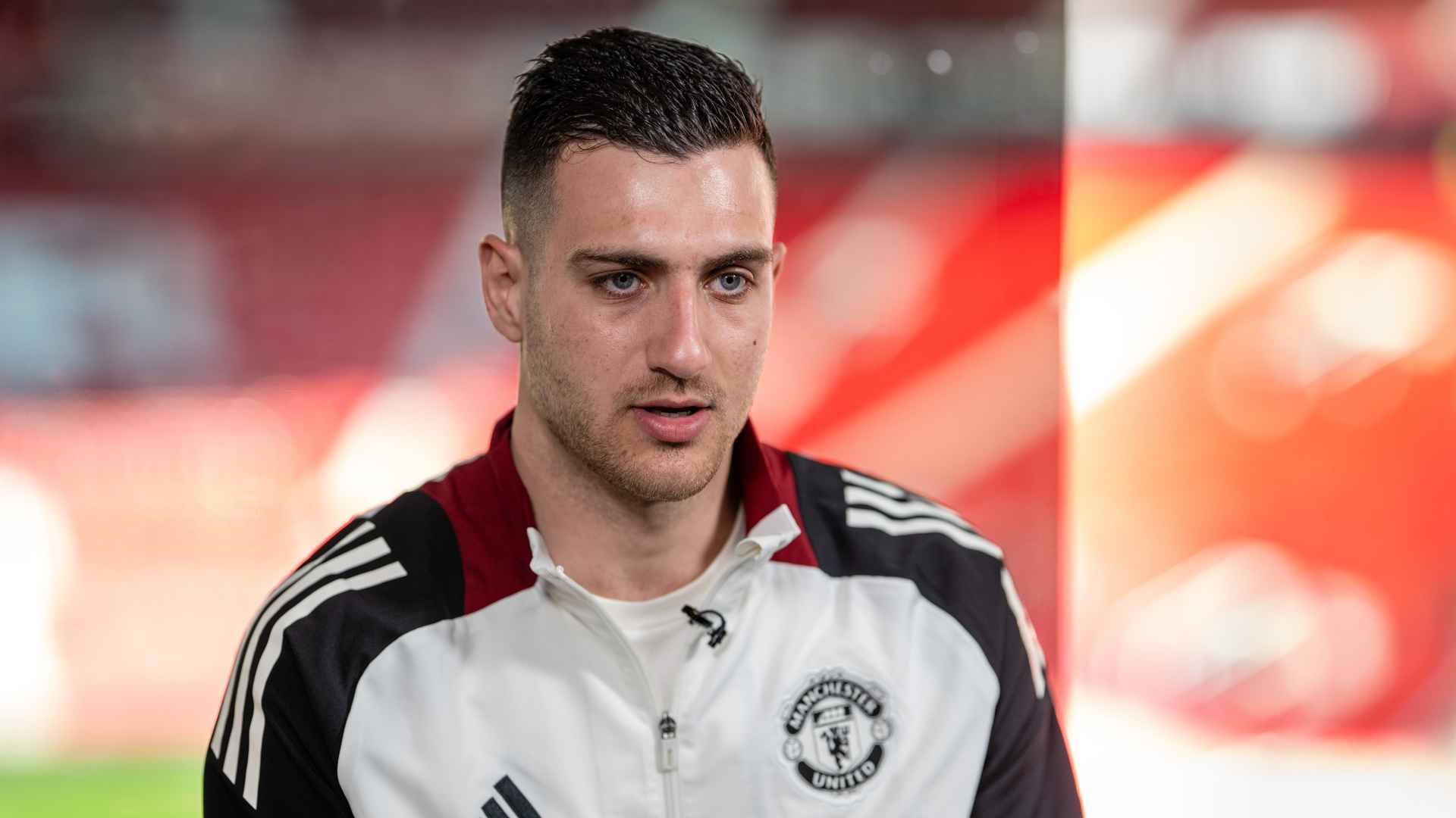 Diogo Dalot says fans are right to expect something special on derby ...