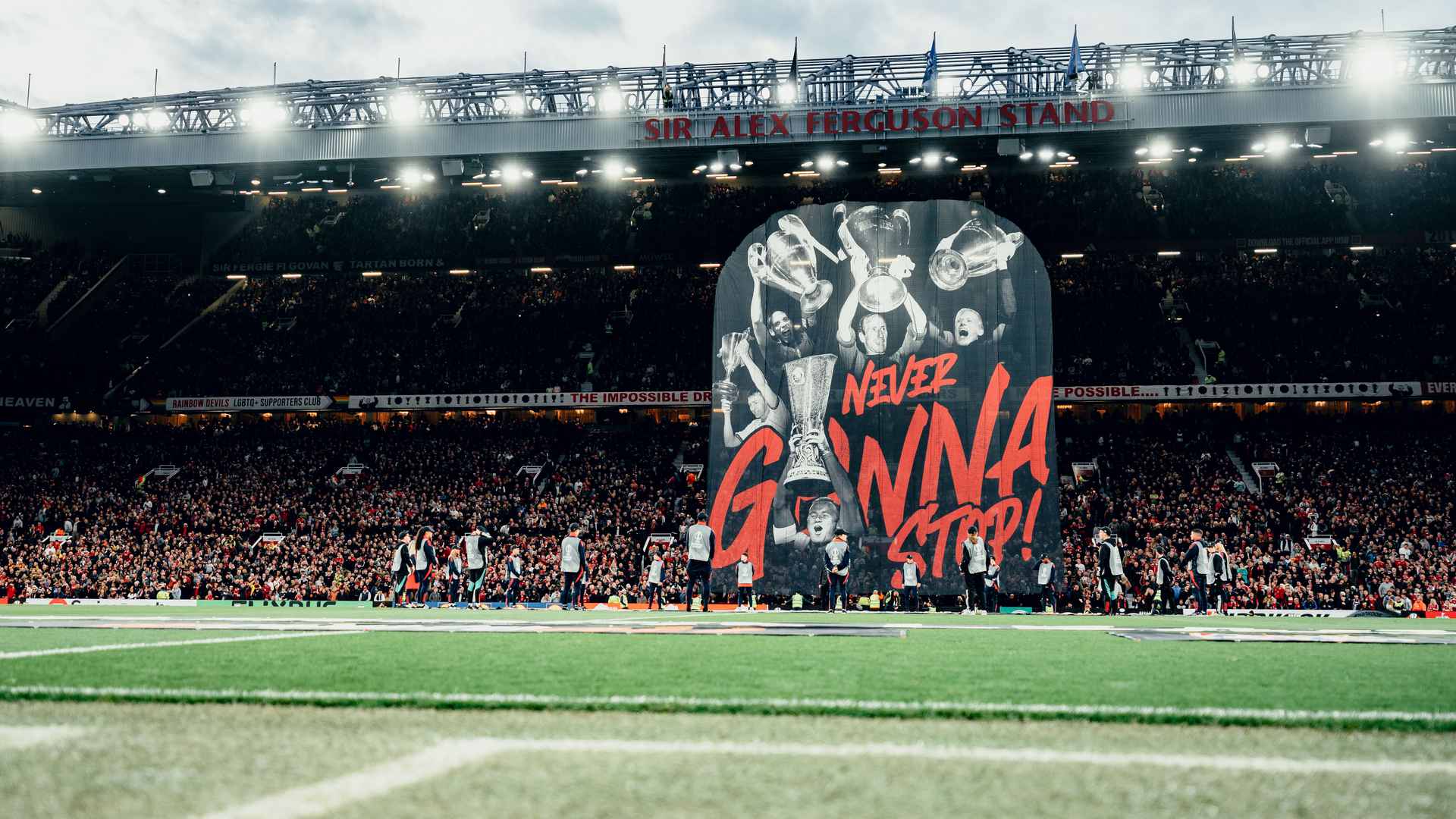 New tifo banner being prepared for Man Utd v Athletic Club | Manchester United