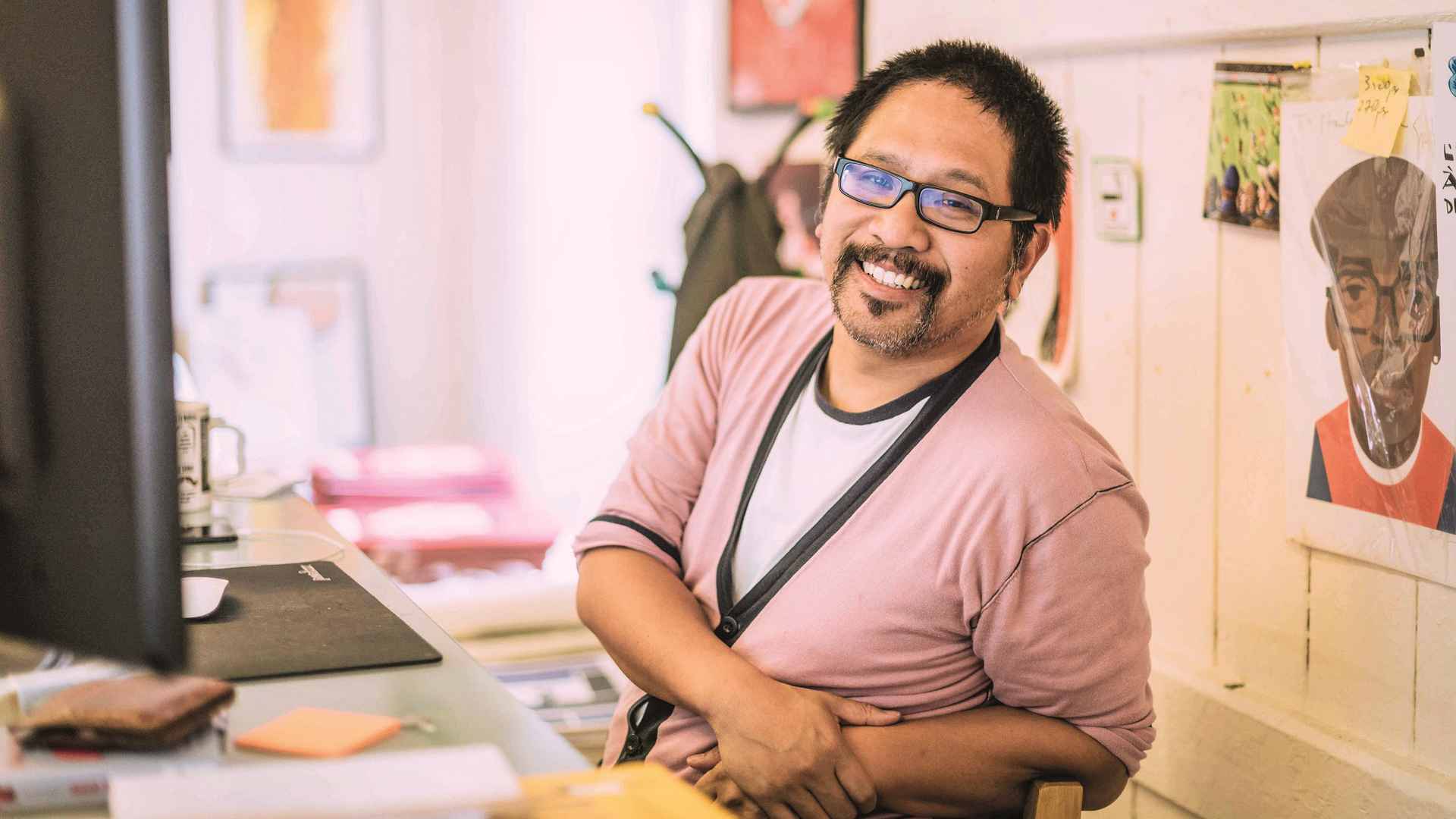 Interview with Stan Chow about United Heroes book | Manchester United