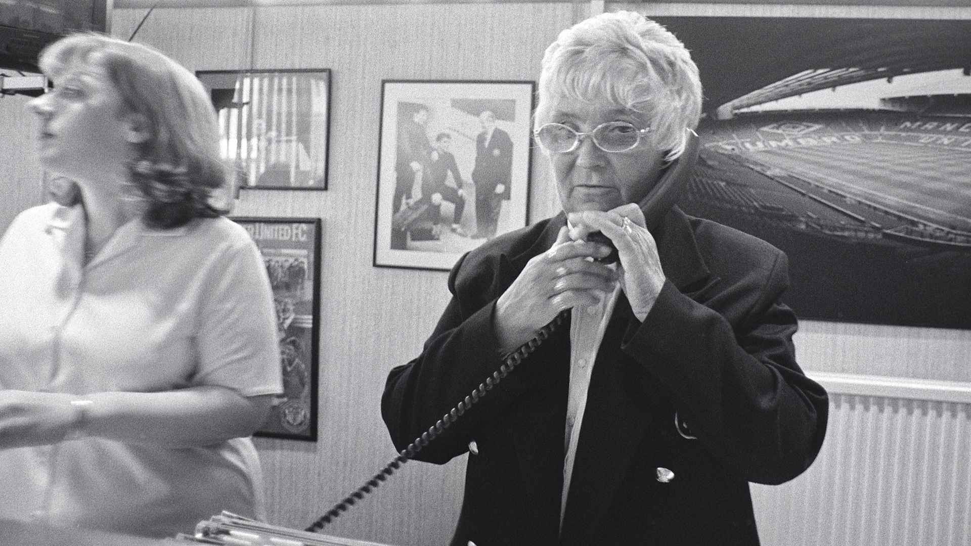 United family pays tribute to Kath Phipps | Manchester United