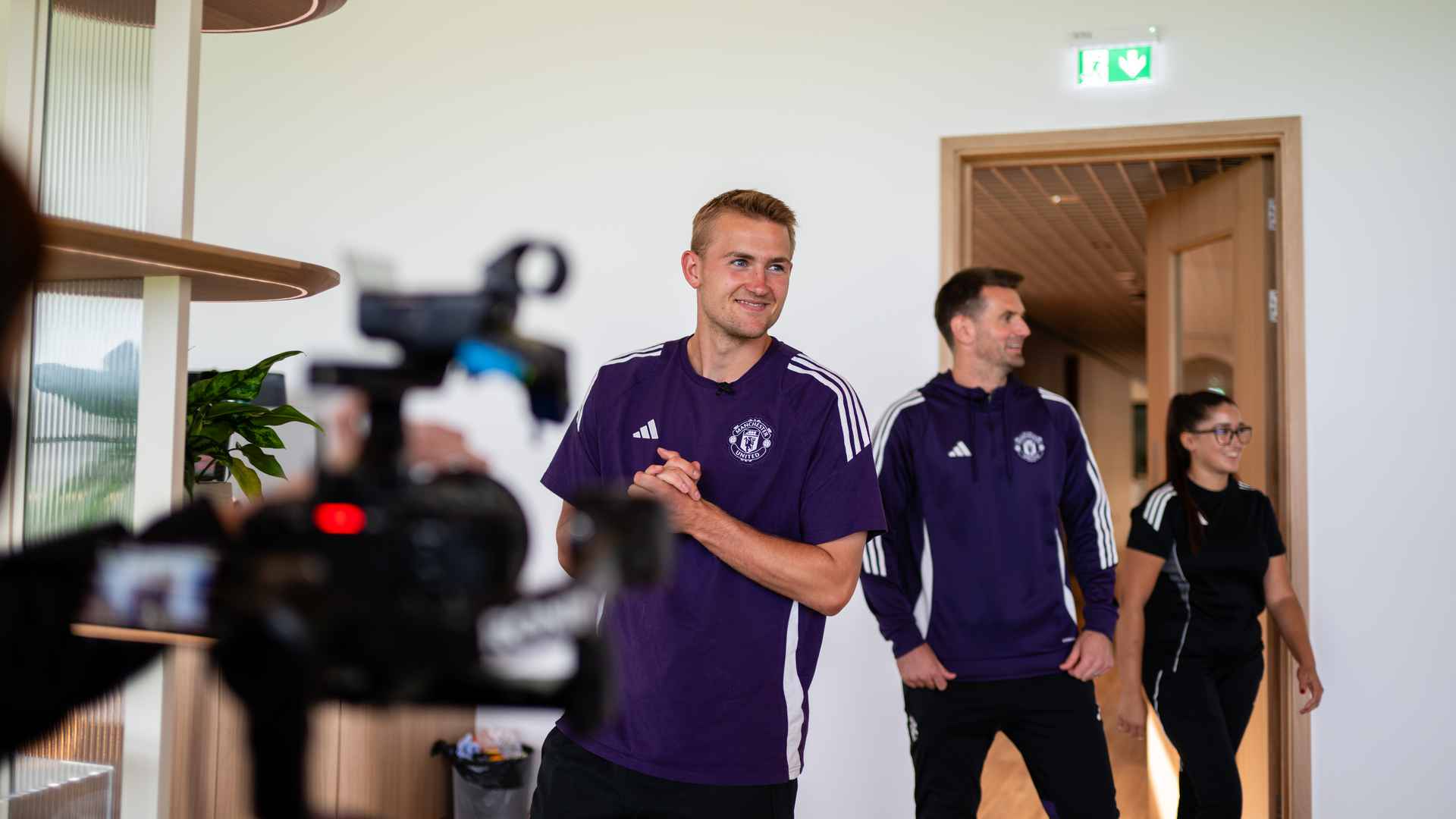 Matthijs de Ligt and Tom Heaton tour of new Carrington building ...
