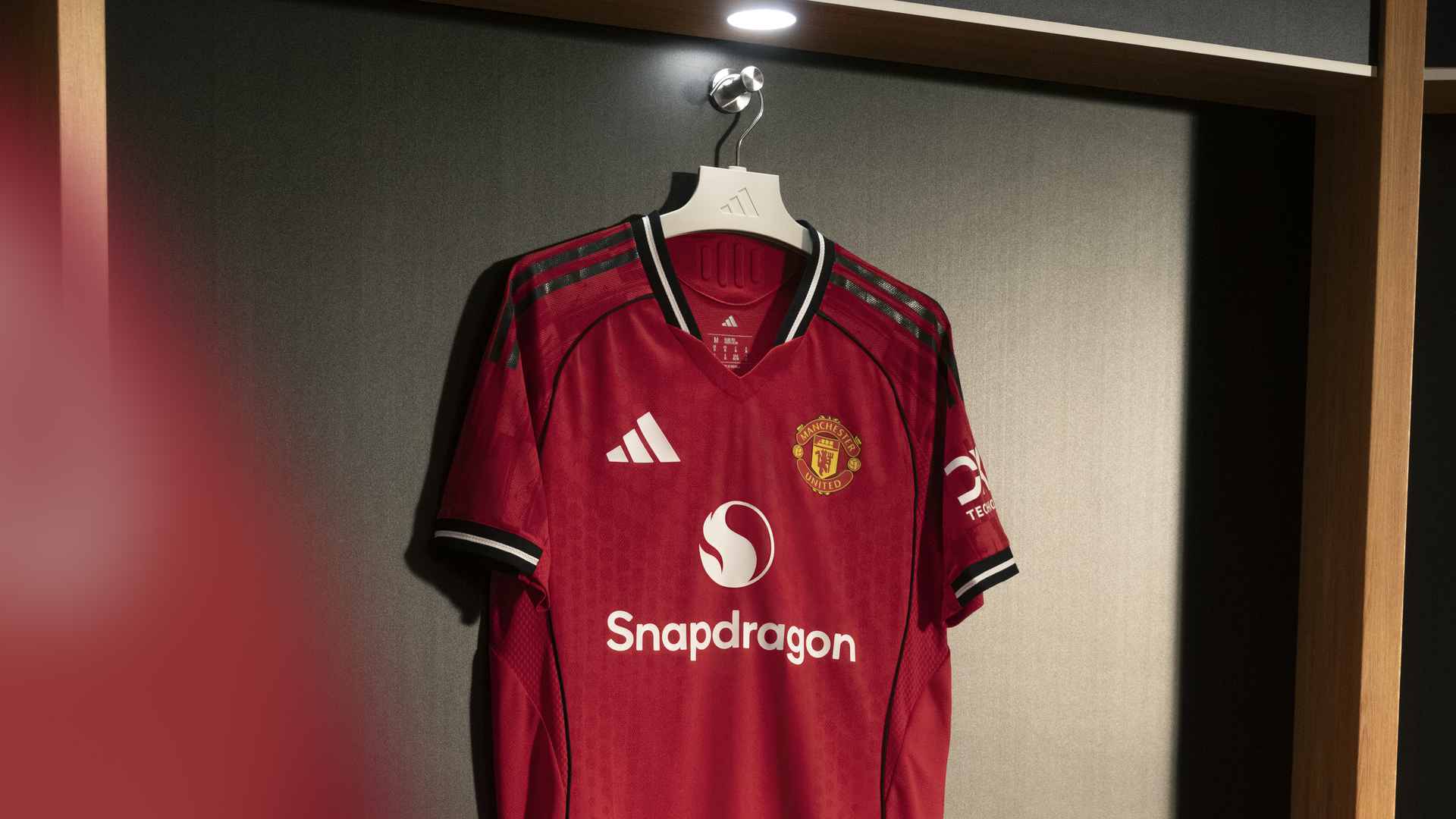 Man Utd release adidas home kit for next season | Manchester United