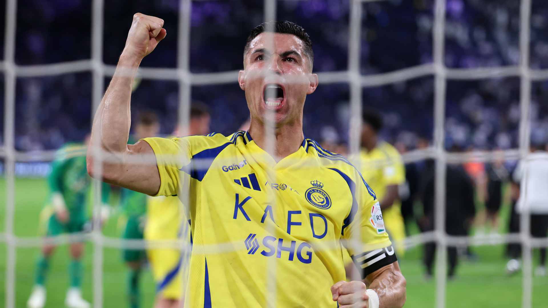 Reds in their 40s as Cristiano Ronaldo signs Al Nassr contract ...