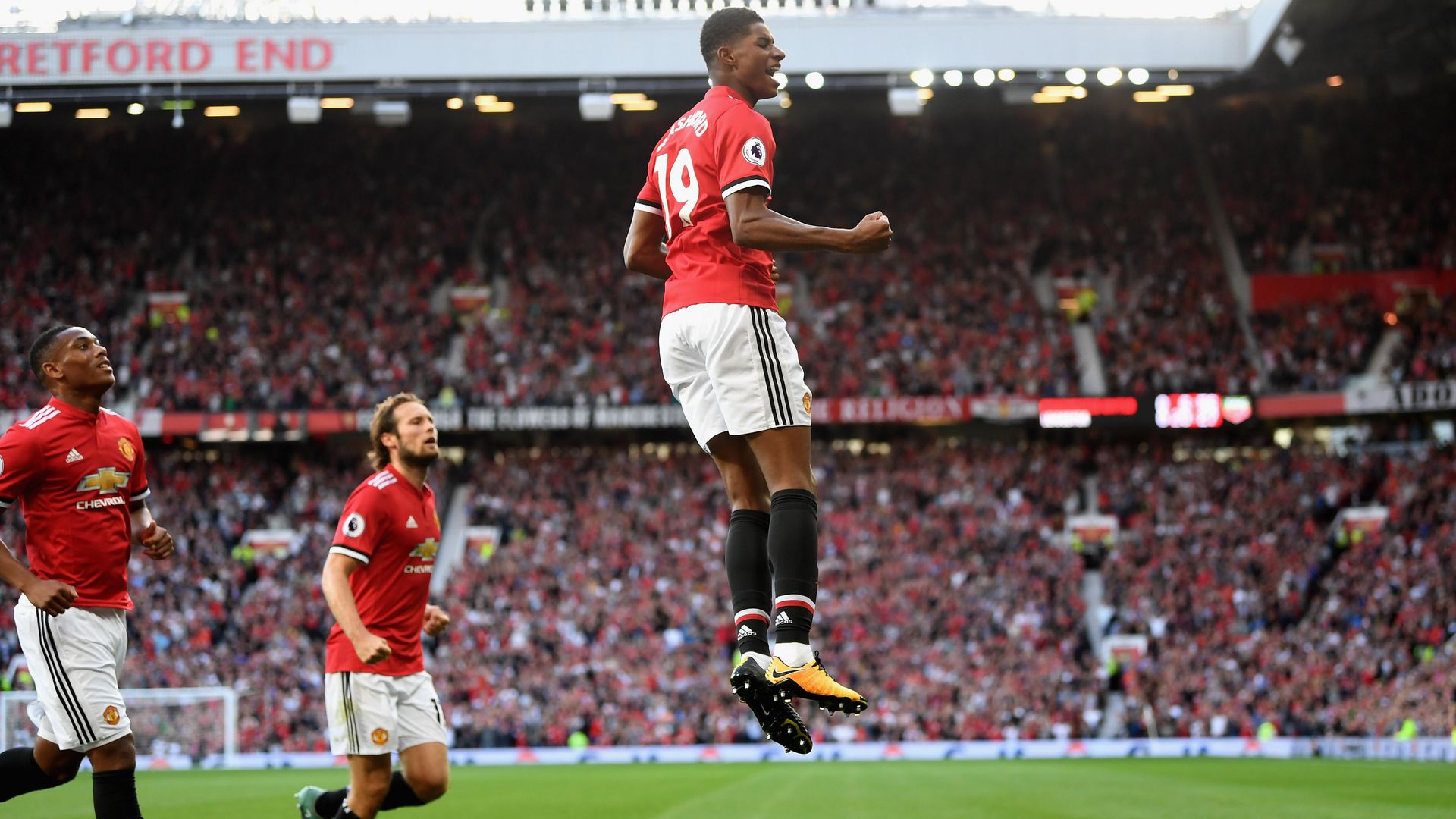 Match report: Manchester United 2 Leicester City 0 | Manchester United Match report: Manchester United 2 Leicester City 0 | Manchester United