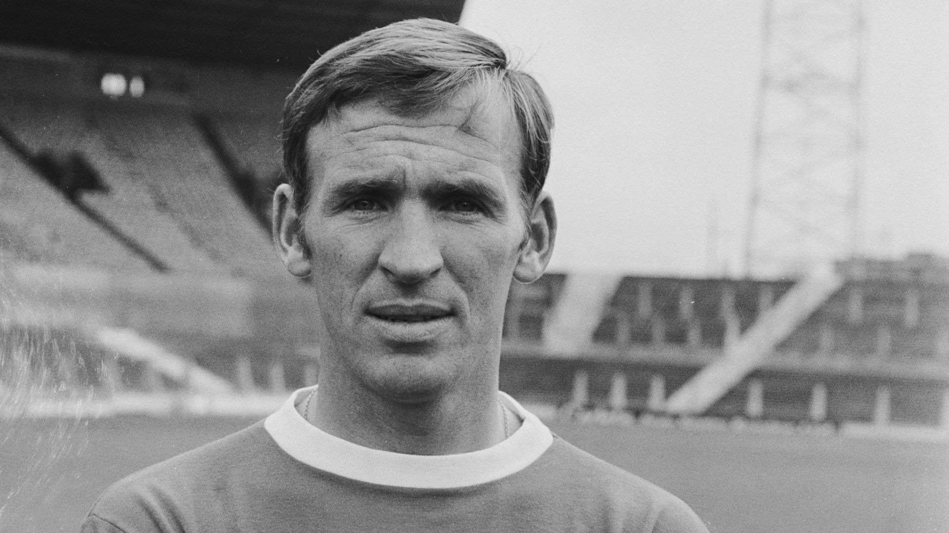 Man Utd Goal of the Day: Paddy Crerand v Benfica | Manchester United