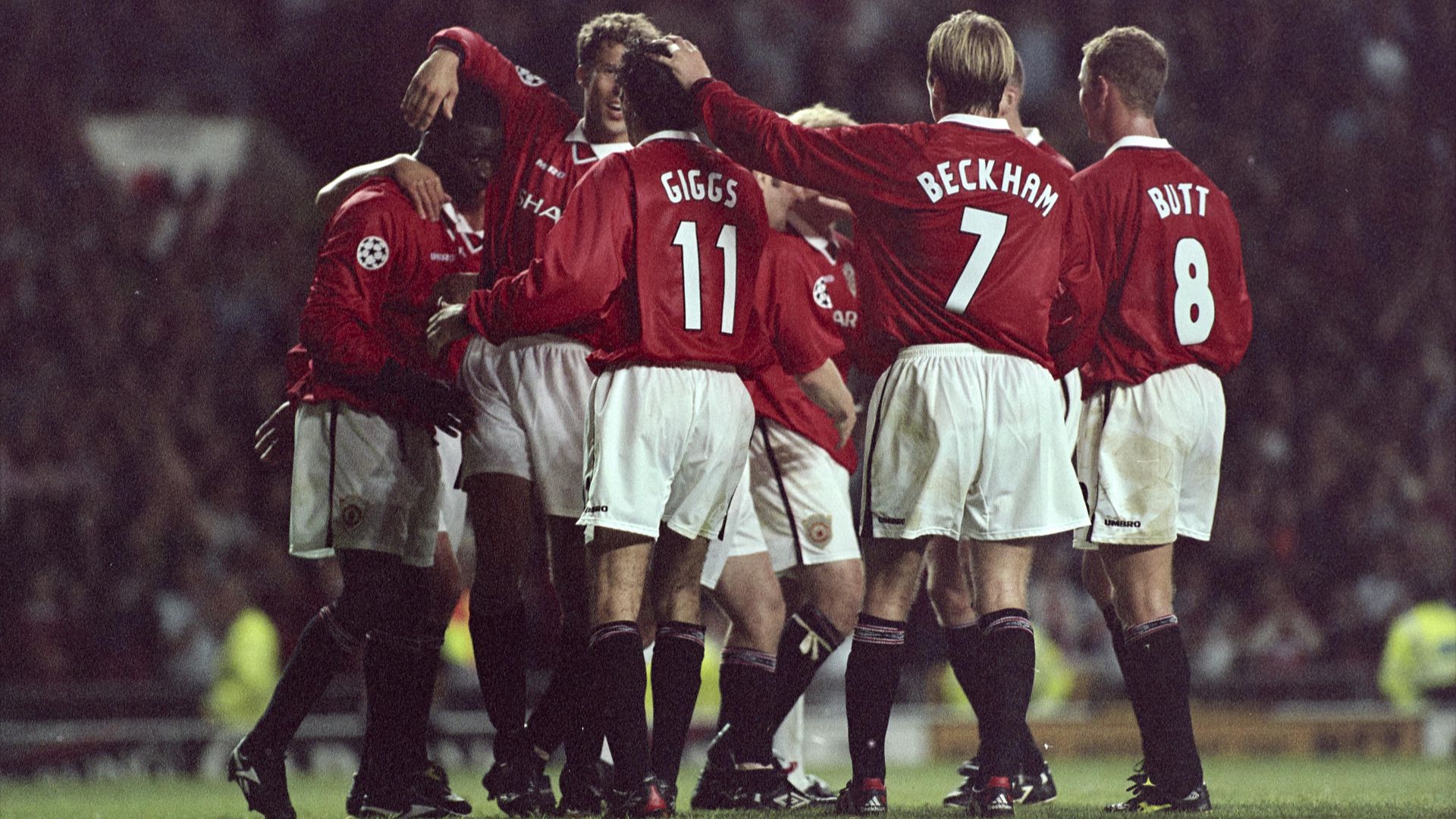 Highlights of Manchester United 2-0 LKS Lodz 12 August 1998 ...