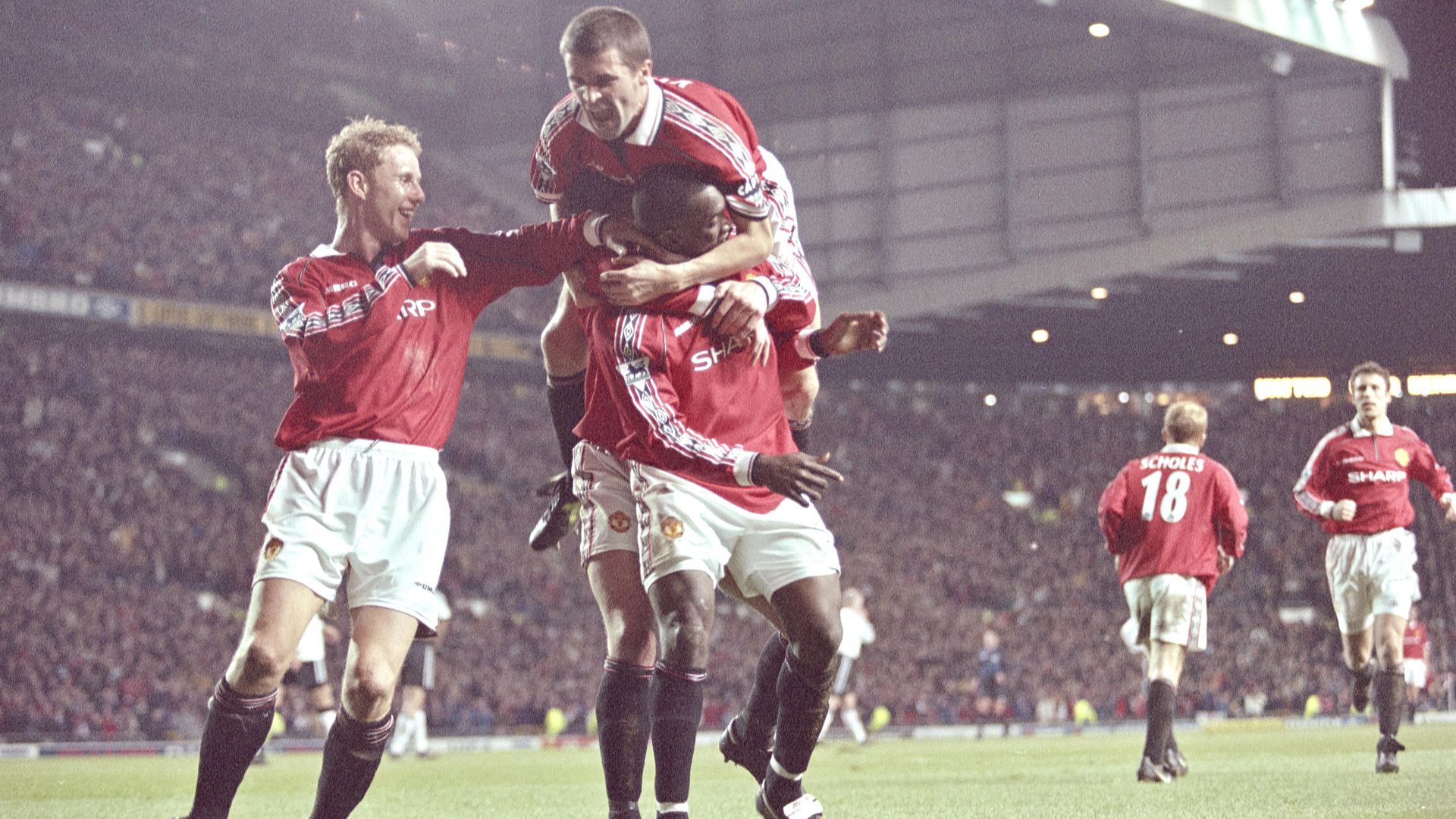 Highlights of Manchester United 1-0 Derby County 3 February 1999 ...