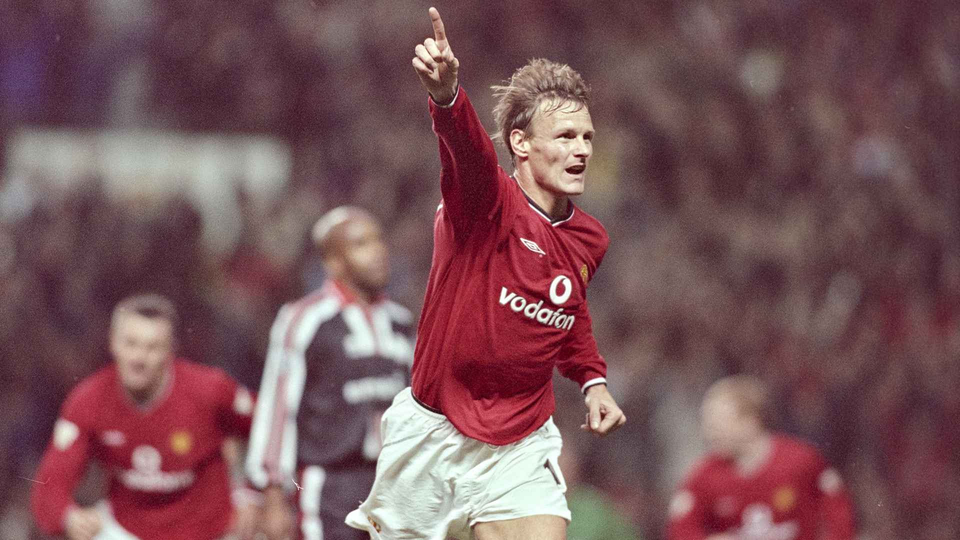 Match Rewind Full 90 Man Utd 2 Middlesbrough 1 from 200001 PL ...