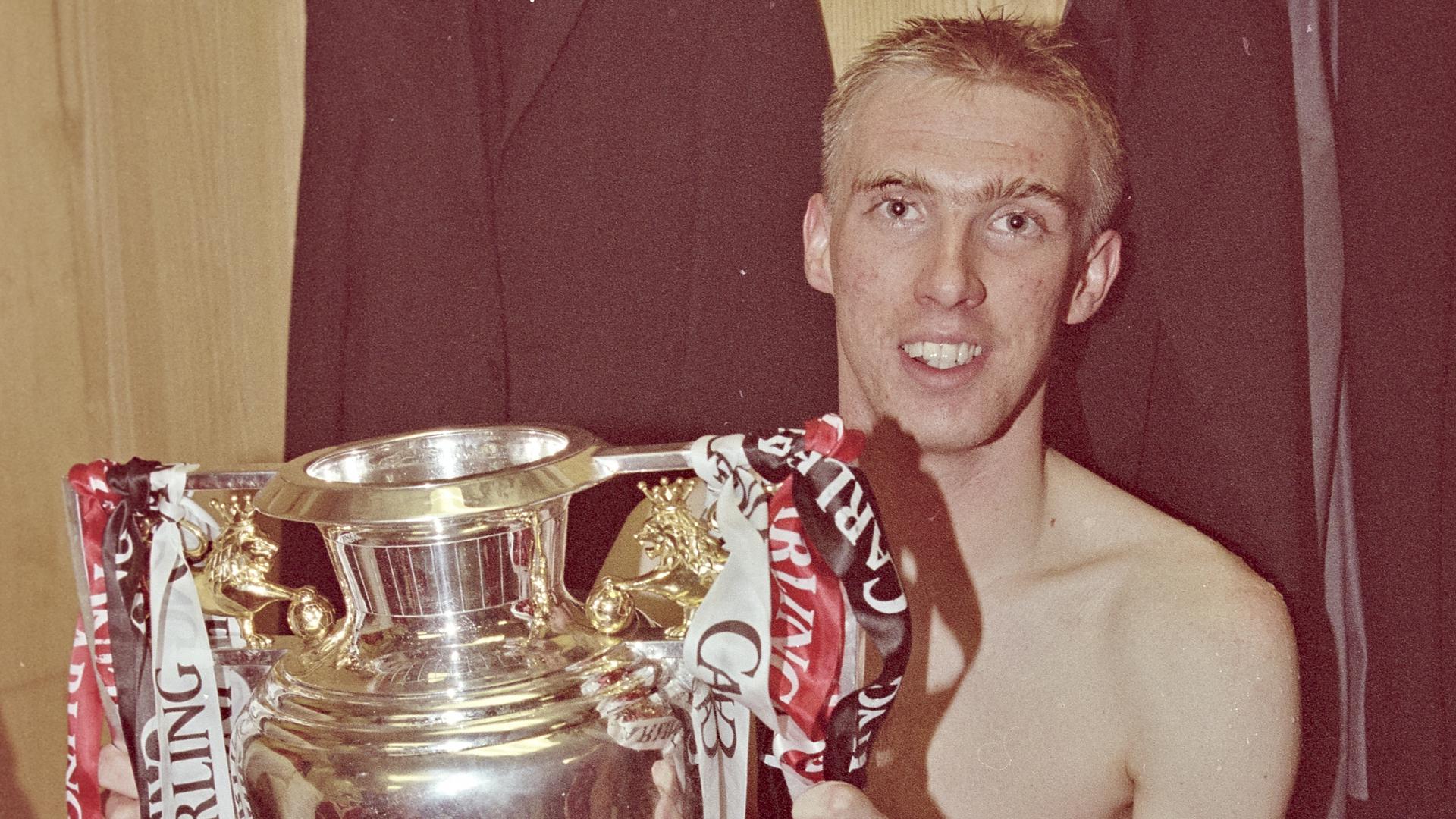 Former Red Luke Chadwick takes his Premier League medal with him on ...