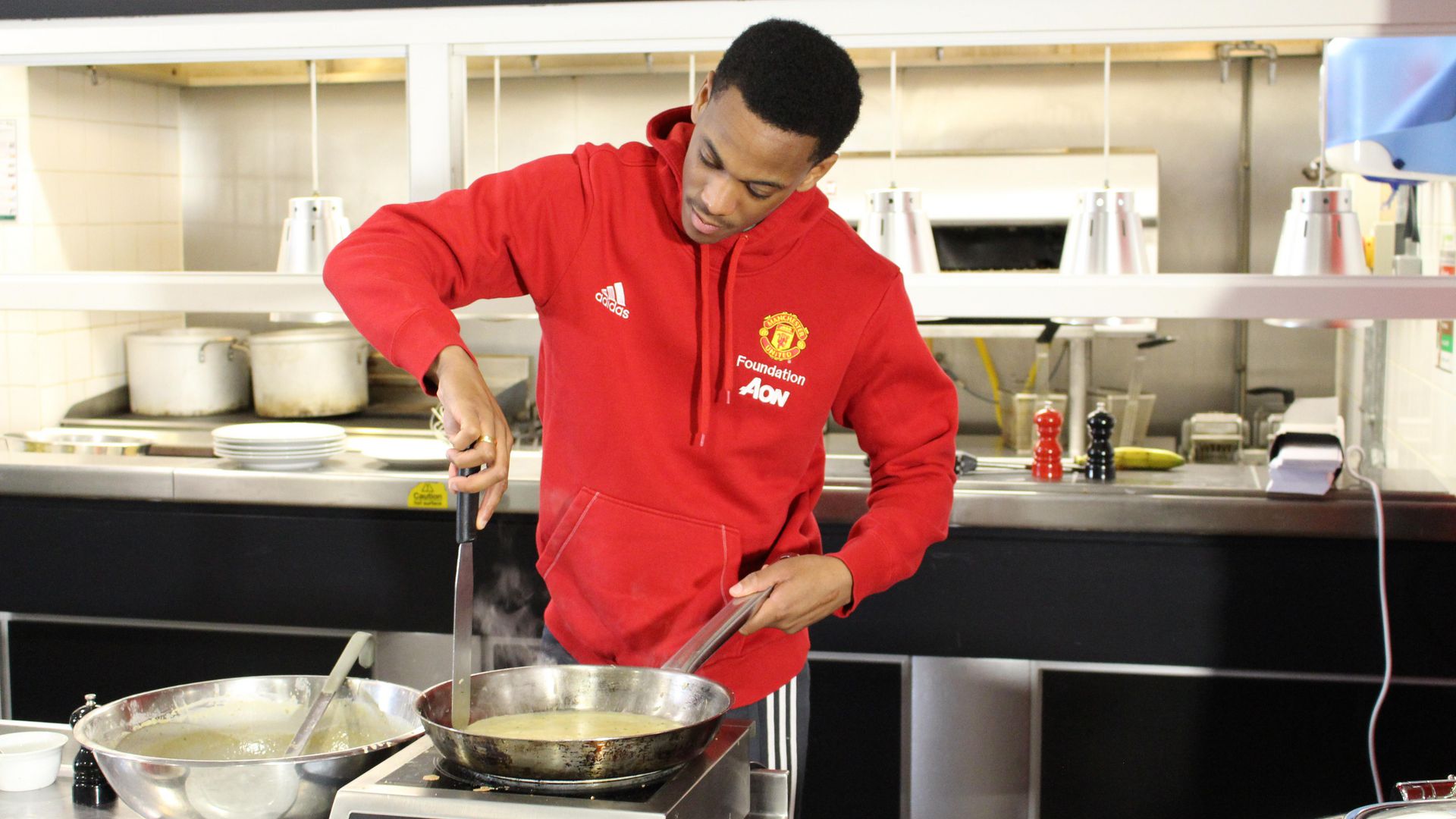 Man Utd Foundation pancake day challenge | Manchester United
